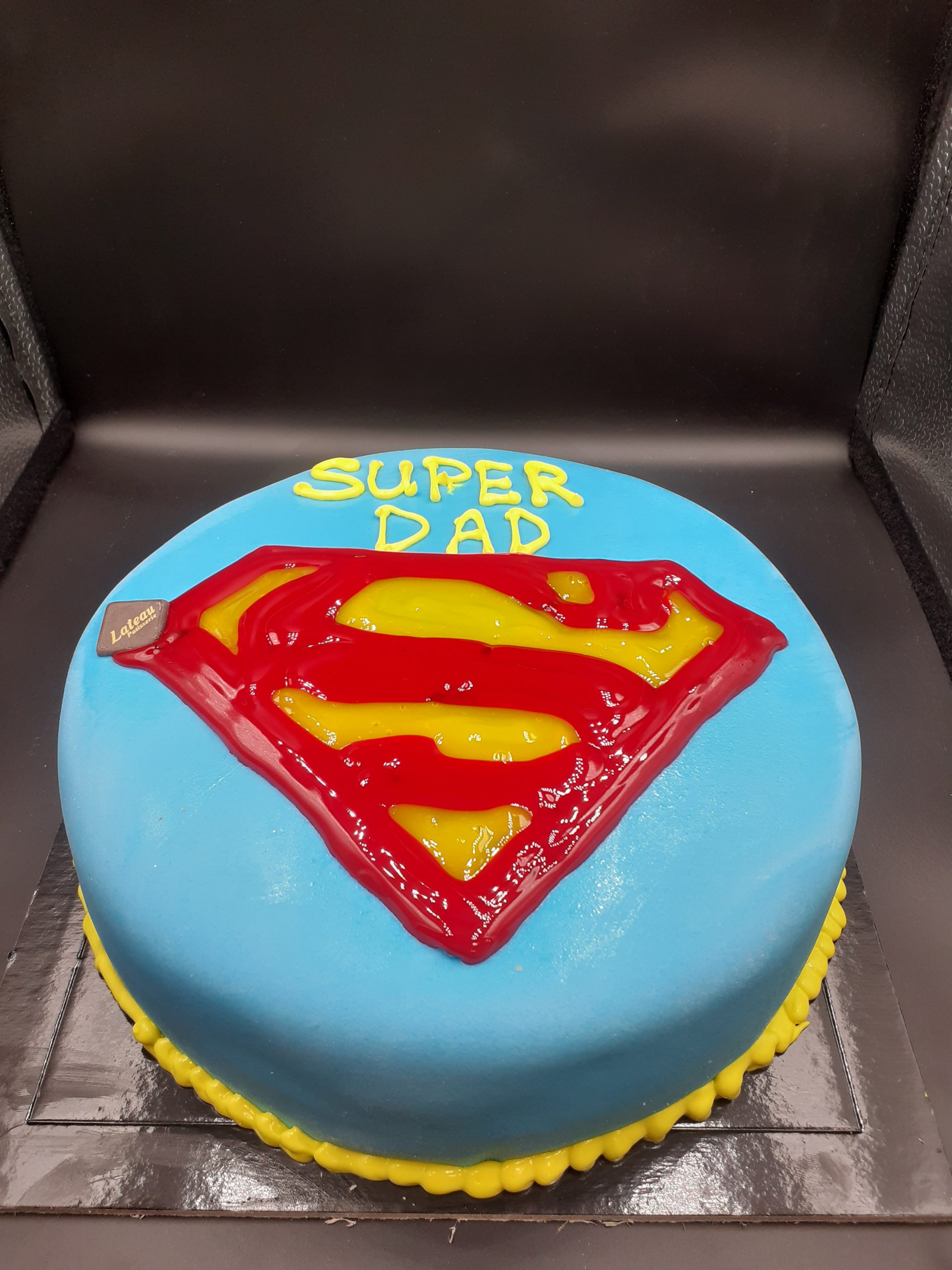 Τουρτα SuperMan Logo - Lateau