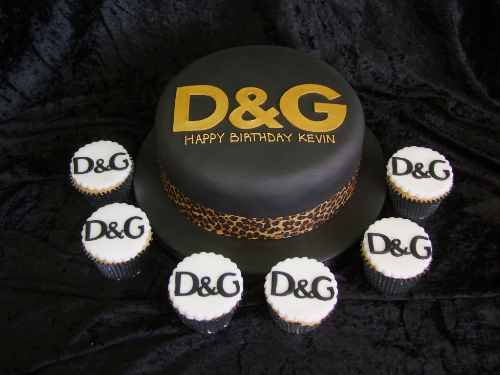 D & G cake - Lateau
