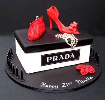 Prada Cake - Lateau